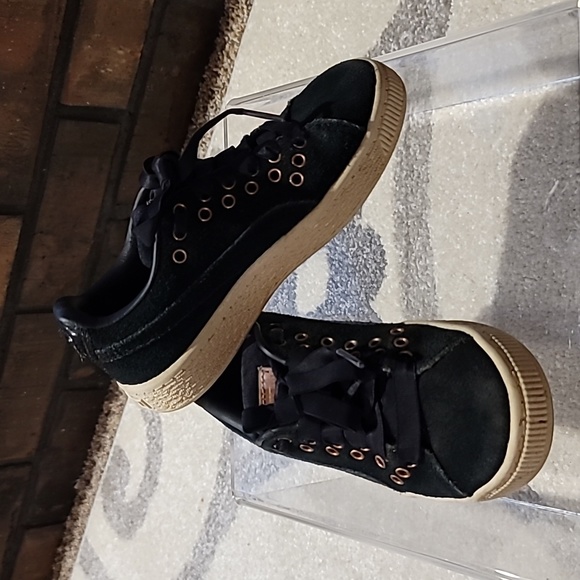 Puma | Shoes | Puma 2c Black Suede Xl Lace Vr Rose Gold Grommets ...